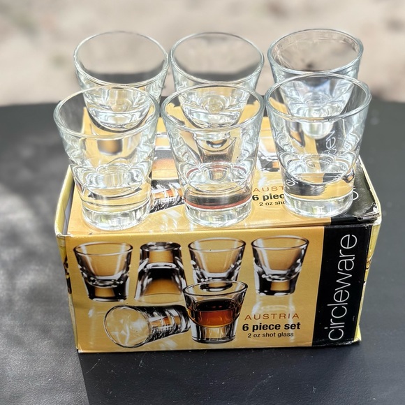 Circleware | Kitchen | Circleware Austria 6 Piece Set 2 Oz Shot Glasses ...